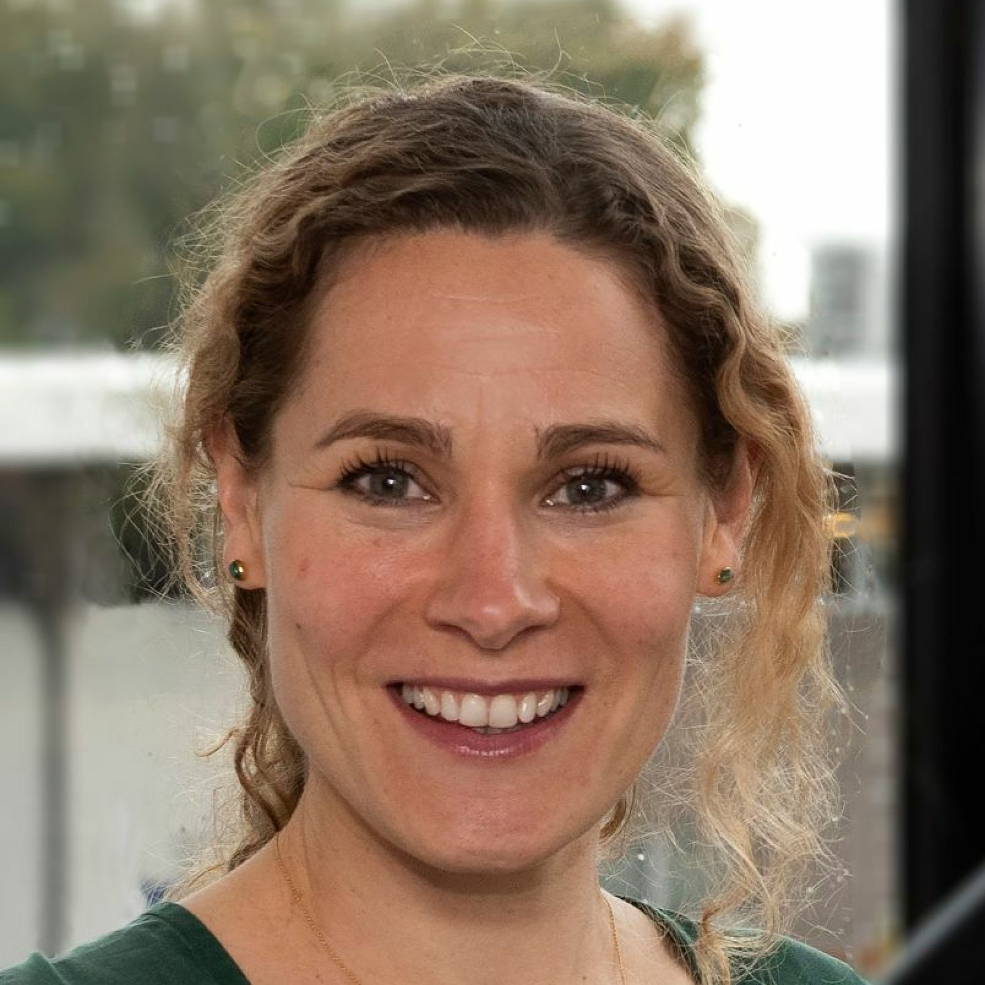 Laura Geesing › Accare